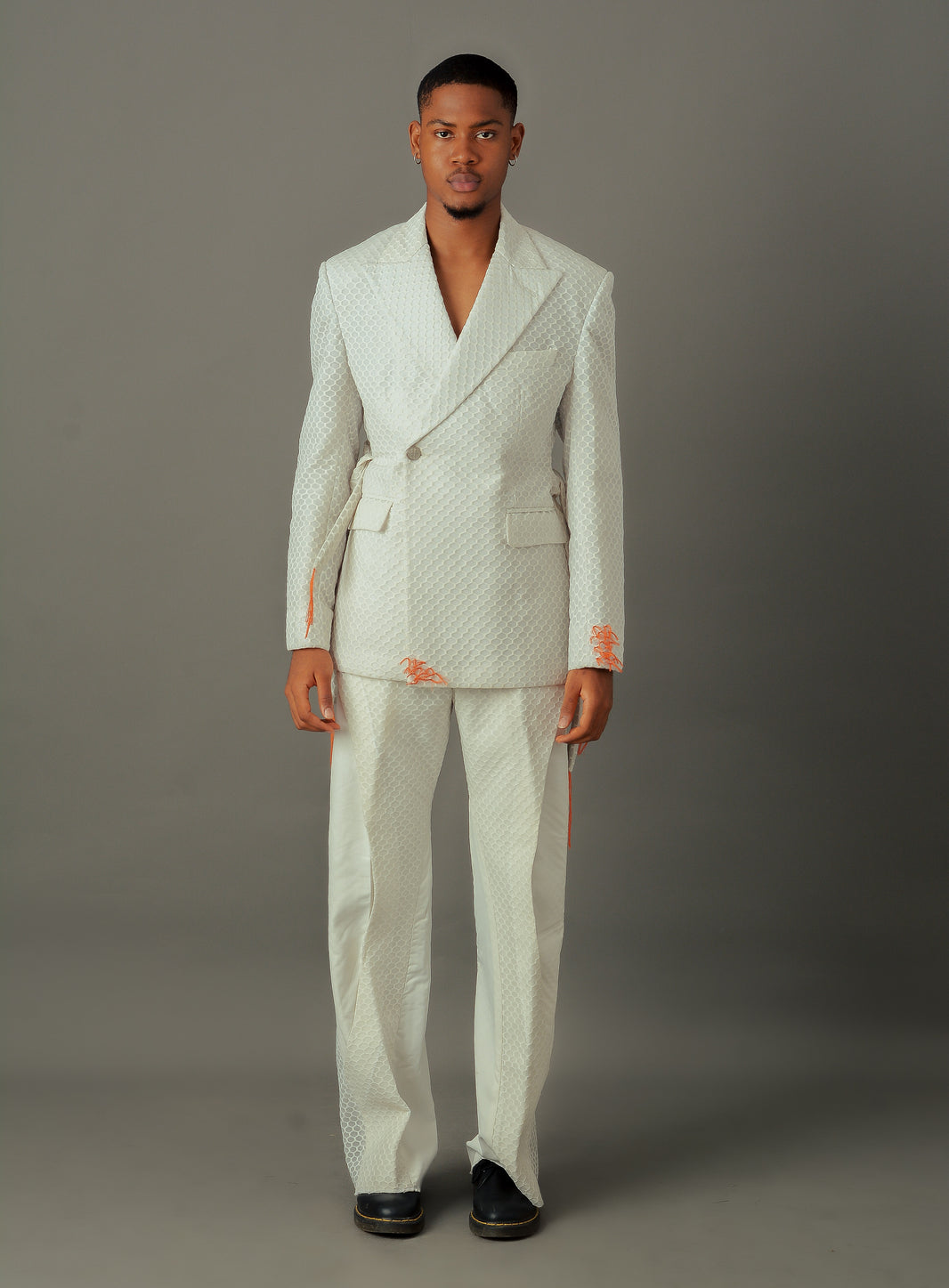 Best Selling – Kamsi TCharles